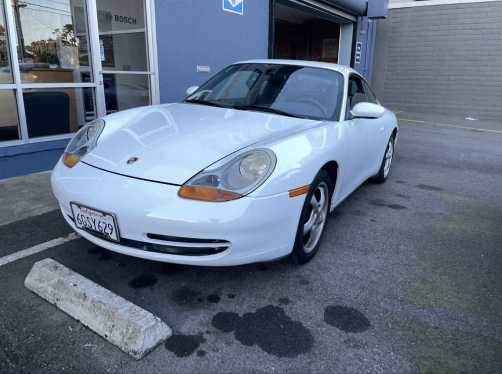 Carrara White! 161K-Mile Porsche 996 Carrera 6sp Project